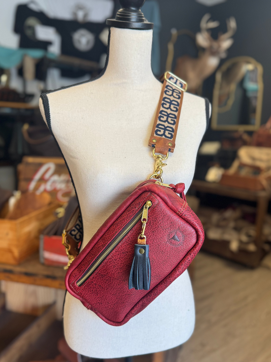 *Limited Edition* - Scarlet Bison Giddy-Up – Coastal Hillbilly